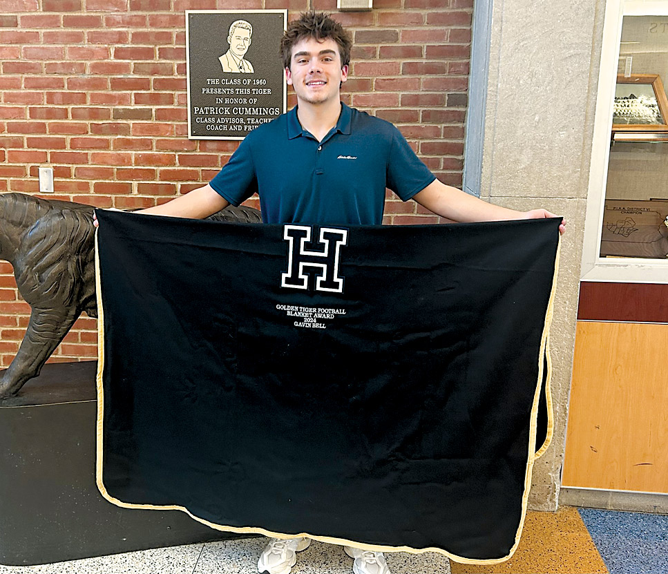 Blanket winner | News, Sports, Jobs - Altoona Mirror